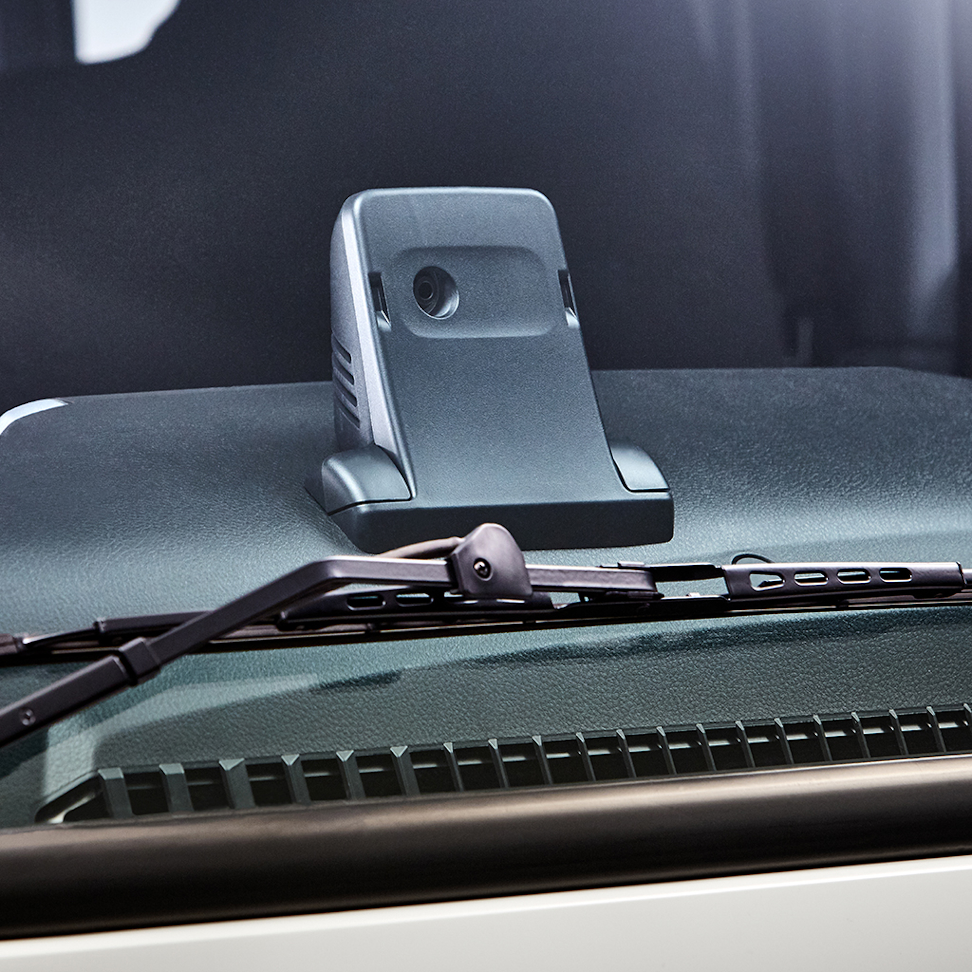 Fuso Fighter 1224 Euro 6 Automatic Truck | Fuso Truck & Bus