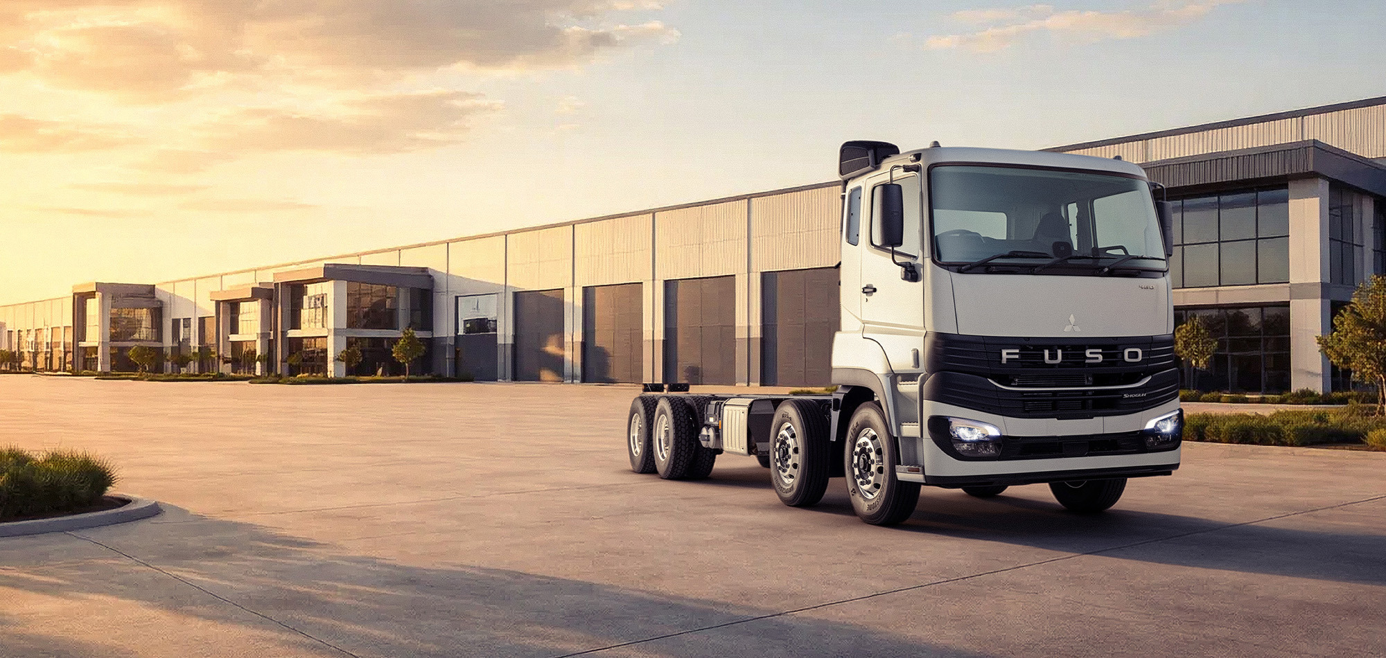 8x4 Truck Range | Fuso Truck & Bus
